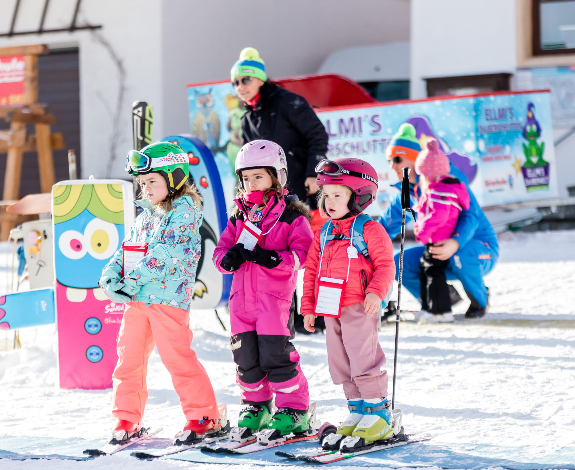 Ellmi´s Kinder & Snowboardschule - Skischule & Skiverleih Ellmau Hartkaiser
